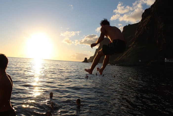 Sunset Trip :: boatlivingsea